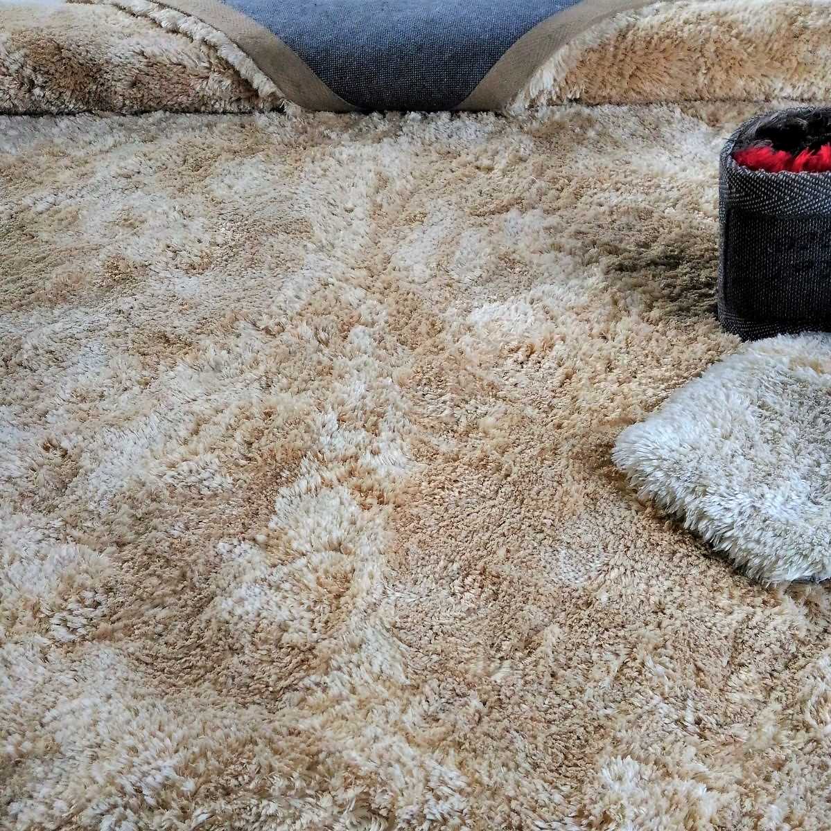 49 Tapetes Bege para Sala e Quarto: Fotos e Preços 2026